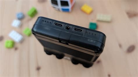 R36s Review Pocket Retro Console With 35 Screen