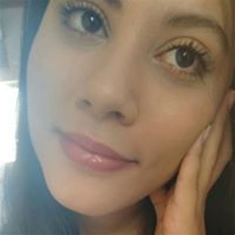 Stream Camila Melo Music Listen To Songs Albums Playlists For Free