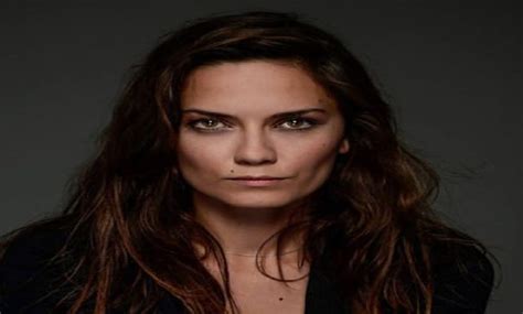 انتحار الفنانة التركية ميرفي كيالب عن عمر يناهز الـ 36 عاما Jadeedoha