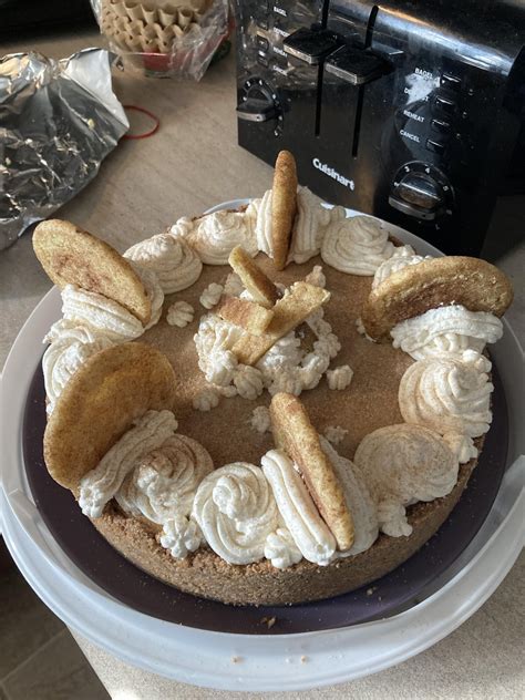 Snickerdoodle Dulce De Leche Cheesecake Piping Skills Need Some Work R Baking