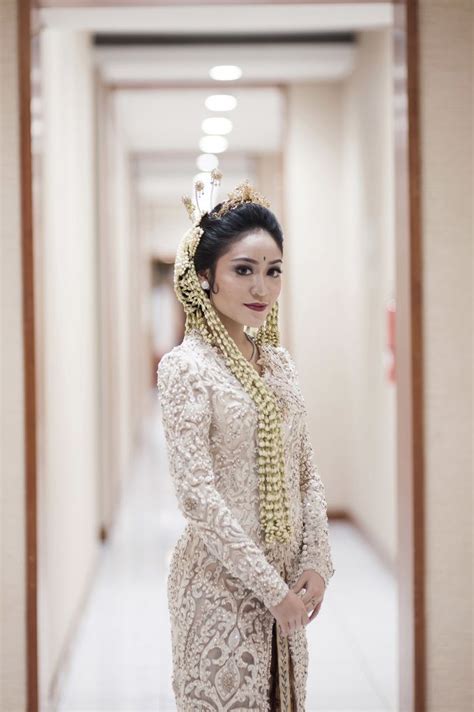 Baju Pengantin Raisa Desain Baju Pengantin Pesta Dan Kondangan