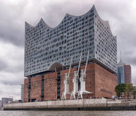 Elbphi Must Have Foto And Bild World Hamburg Hafen Bilder Auf