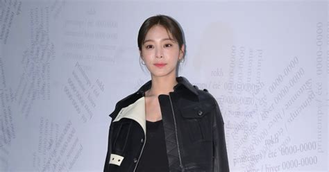 설인아 올 블랙 카리스마 [se★포토]