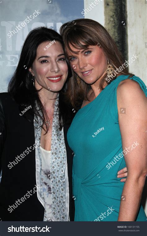 Jaime Murray Lucy Lawless Spartacus Vengeance Stock Photo Edit Now