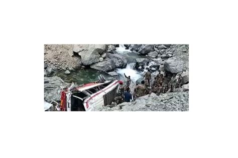 7 Soldiers Killed 19 Injured As Bus Plunges Into River In Ladakh