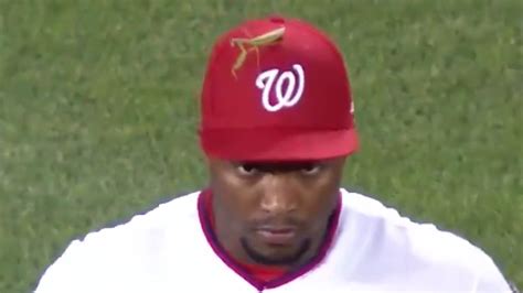 Mlbs Victor Robles Plays Entire Inning With Live Praying Mantis On His