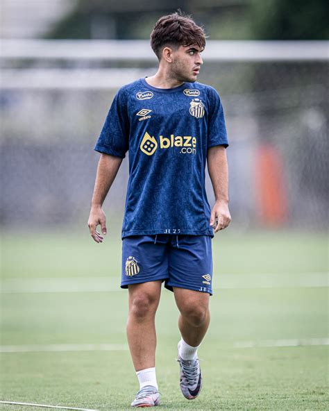 decisão sobre futuro de matheus lima no santos fica nas mãos de gerente