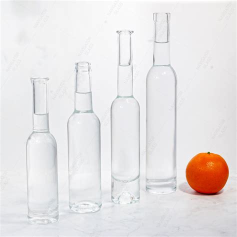 Long And Round Best Quality Clear Glass Bottles