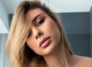 Book Jenny Lux For Your Event Creative Talent Booking