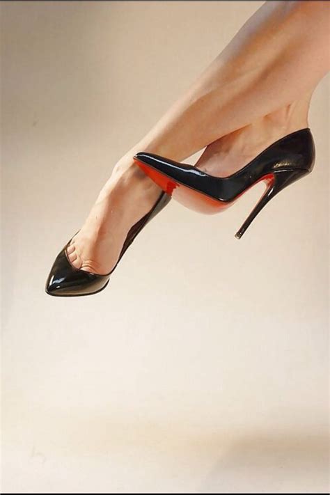Black Patent Pumps Toe Cleavage Louboutin Heels Stiletto Heels