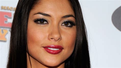 Las Vegas Da Drops Domestic Violence Charges Against Ufc Octagon Girl