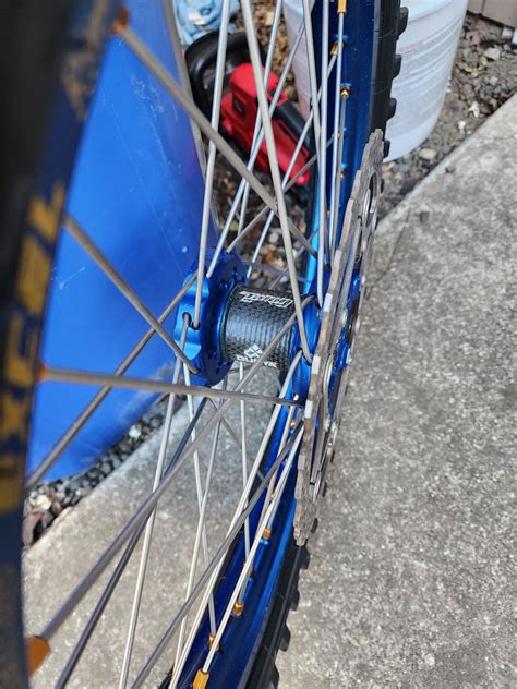 Excel Rims Carbon Hubs
