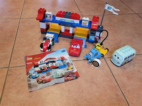 Lego Duplo Disney Cars 2 Le Pit Stop 5829 Lego Duplo Beebs