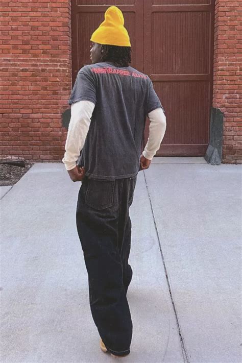 Lil Wayne Best Rapper Alive Graphic Tee Urban Outfitters