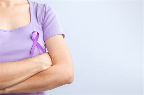 암의 날 루푸스 췌장 식도암 고환암 세계 알츠하이머 간질 유육종증 섬유 근육통 및 가정 폭력에 대한 보라색 리본 인식의 달 개념