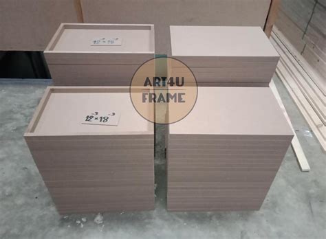 กรอบลอย Art4uframe กรอบรูป กรอบลอย โครงเฟรมไม้สน และอื่นๆ