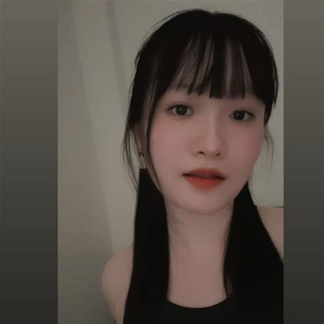 思邑 irene 0107 Threads Say more