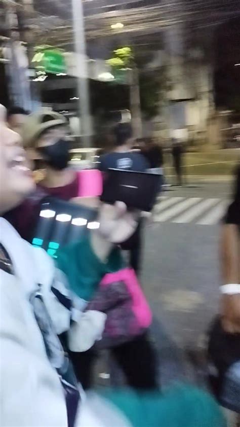 Nung Sinabi Nyang Kakantahin Nya Yung Bakit Ngayon Ka Lang Nagulat