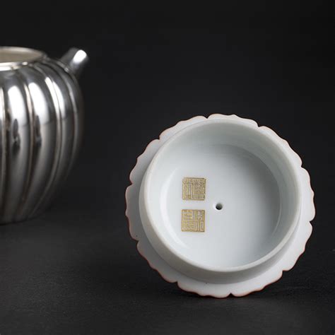 艺林藏珍粉彩新九桃五福莲子罐艺林藏珍景德镇艺林藏珍陶瓷有限公司艺林堂瓷器官方网站