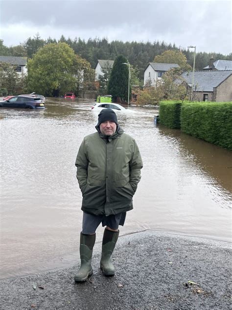 Storm Babet Residents Trapped By Flooding At Heron Rise Dundee