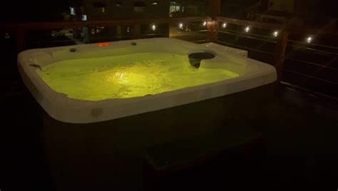 Rooftop With Pergola And Hot Tub For 6 Person Ready To Welcome Our