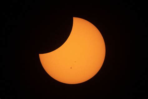 In Pictures Rare Hybrid Solar Eclipse April 20 2023 Reuters