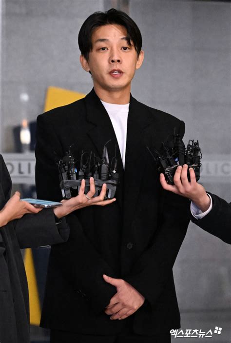 유아인 이르면 다음주 추가 소환코카인 투약 시기 관건