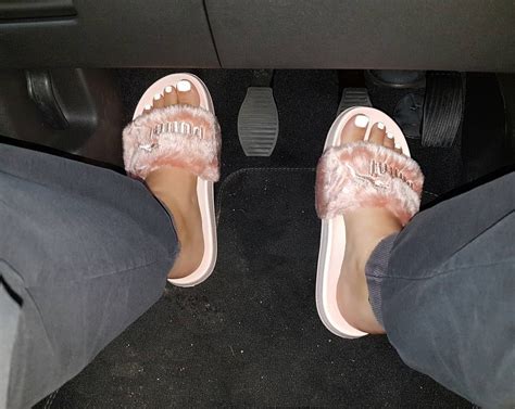 Driving Barefoot Rbarefootinthecar