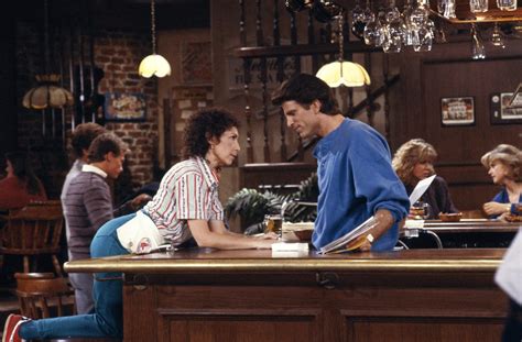 Cheers Bar Sells For 675000 At Public Sale Money Hook