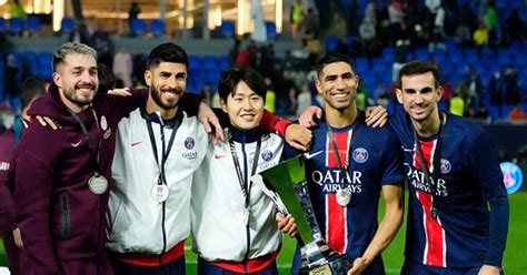이강인 또 우승 트로피 번쩍…psg 프랑스 슈퍼컵 우승