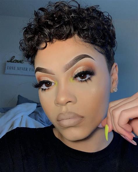 Logan Nicole On Instagram “tried Bottom Lashes For The First Time Lol