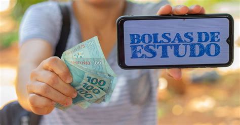 Bolsa De Estudos Para Universitários Confira Os Requisitos E Descubra