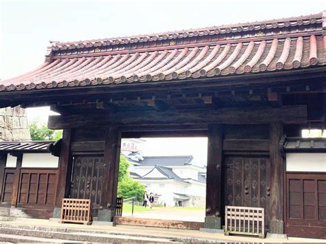 DonDokoオヤジ on Twitter 富山藩二代藩主前田正甫は富山の売薬を広めた殿様として市民から親しまれています唯一現存して