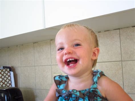 Lily Sue And Sofie Too Life In Haiti Aunt Mia And Sofie Smiles