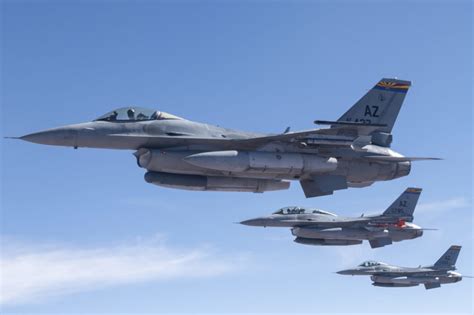 Romania Is A Model For Training Ukraines Pilots To Fly F 16s Air