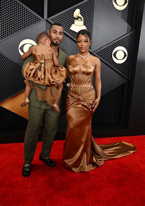 Grammy Red Carpet Photos Jelly Roll And Bunnie Xo And More Couples