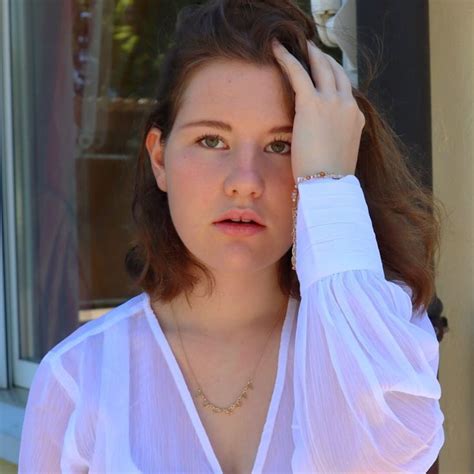 H E L L O 🌞🧚🏻‍♀️ Une Nouvelle Vidéo Est En Ligne Sur Ma Chaîne Il S