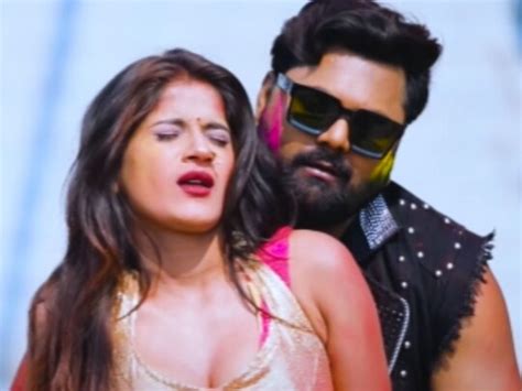 देसी स्टार Samar Singh का होली सॉन्ग पिचकारी रंग फेके फुचुर फुचुर