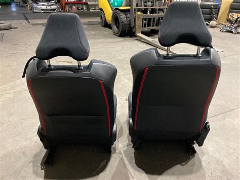 Yahoo オークション トヨタ 86 Zn6 純正シート 運転席 助手席 F7 30