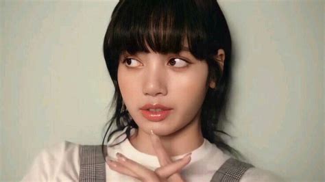 Pin By Roa Blackpinkblink On Lisa Blackpink Lisa Penshoppe Lisa