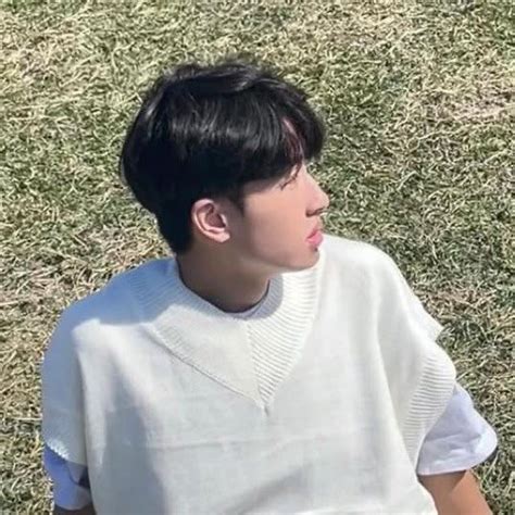 有人可以救我嗎 統測後分發的那些東西我都看不懂😭
