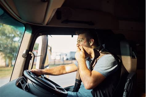 Understanding Driver Drowsiness And Attention Warning Ddaw Systems Seeing Machines