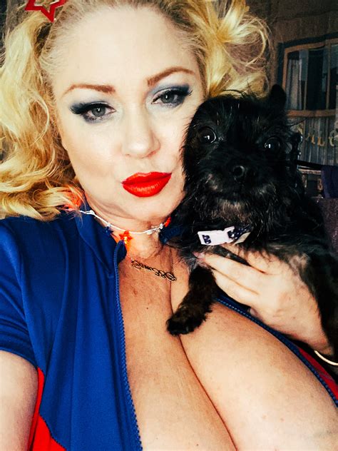 Samantha38g Bbwgoddess Queen Of Cucks On Twitter Happy4thofjuly To