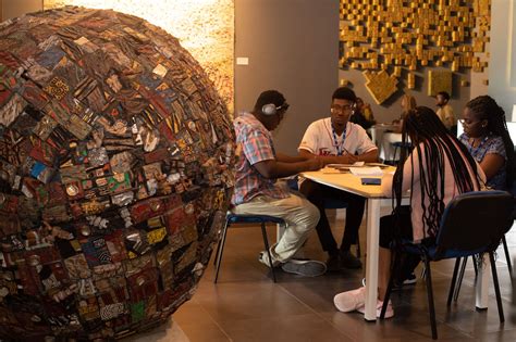 Creative Analysis And Design Workshop Using Object Based Learning For