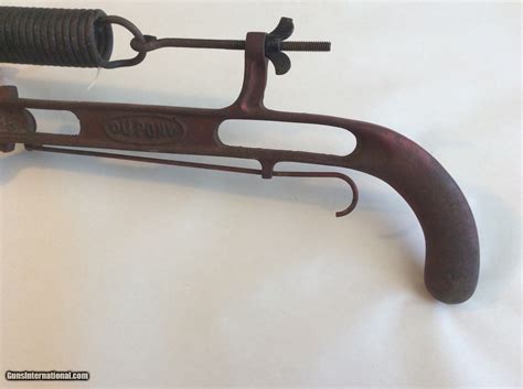 Dupont Hand Held Clay Target Thrower