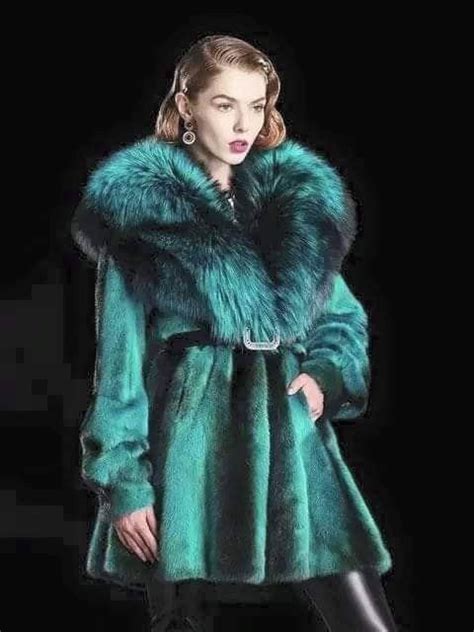 Пин от пользователя Beautiful In Fur на доске Furs 6 Зимние наряды Наряды Мех