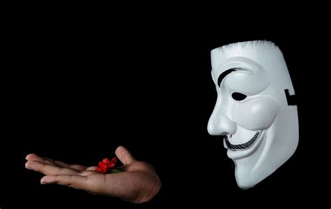 Cyber Forensic Entering The Dark Side Of Information Technology