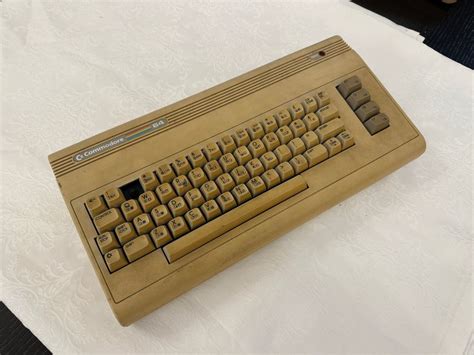 Commodore C64 Computer Original Aus Den 1980er Jahren Kaufen Auf