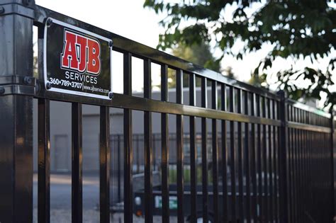 Ricks Custom Fencing And Ricks Custom Fencing And Decking