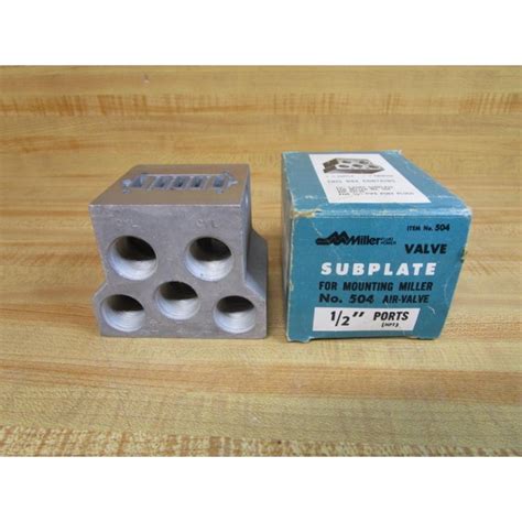 Miller Fluid Power 504 Valve Subplate Wout Pipe Port Plugs Mara